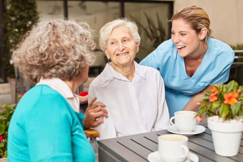 Five Tips for Meaningful Visits at a Senior Care Community - Senior ...